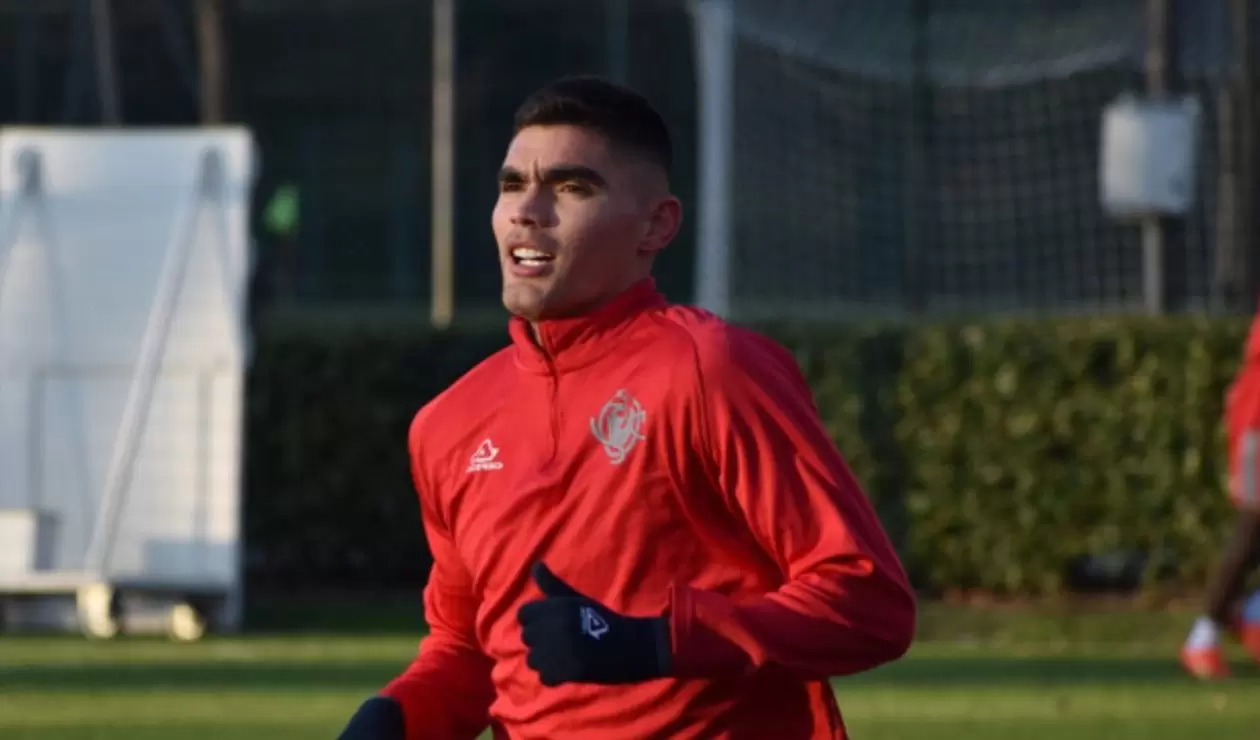 Ave de mal agüero: Johan Vásquez desciende por segunda vez en Italia